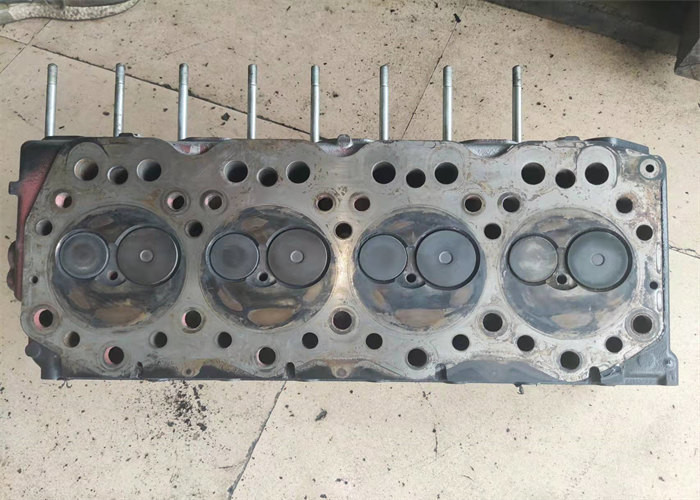 Used Diesel 4 Cylinder Engine Head D04FR 8 Valve For SK130-8 Excavator