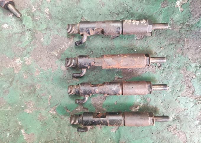 Mitsubishi K4N Used Fuel Injector For Excavator E305SR Engine Spare