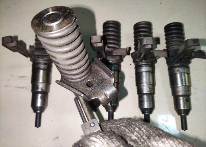 7E-9585 Used CAT 3116 Injectors , 0R-3742 Diesel Engine Injector For ...
